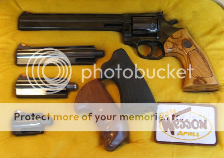(Sold) !!!RARE!!! Dan Wesson 15-2VH Pistol Pack - Calguns.net